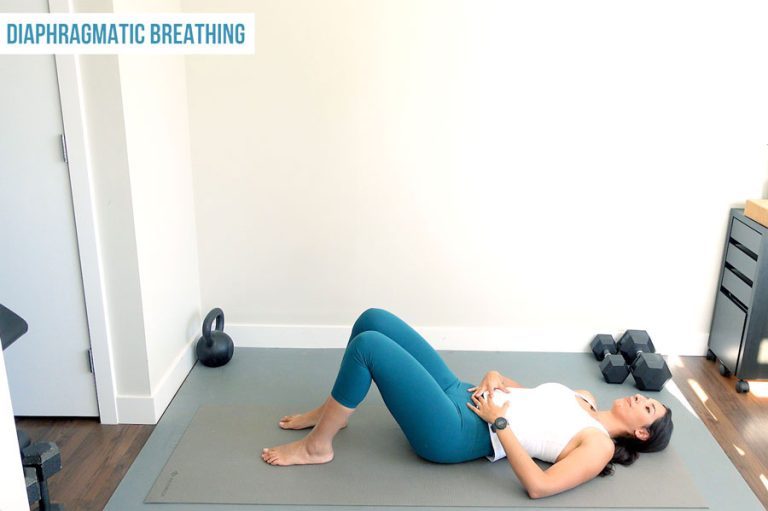 Quick 5 Minute Core Workout You Can Do In Bed - Coach Sofia Fitness