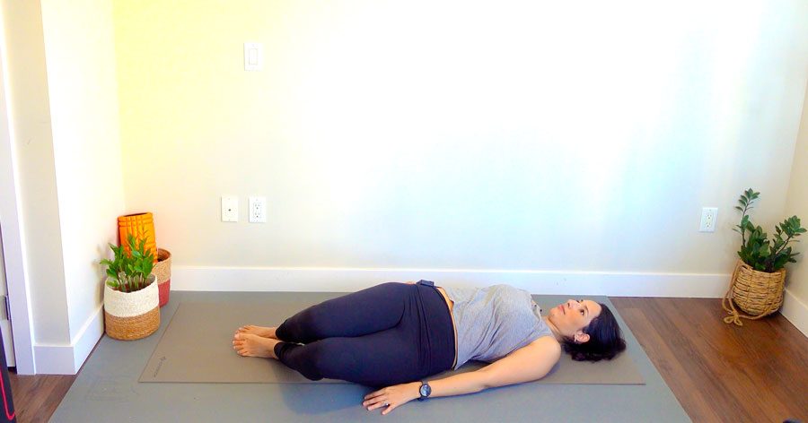 Mobility Stretching Routine for Hips, Piriformis & Lower Back (Sciatica ...